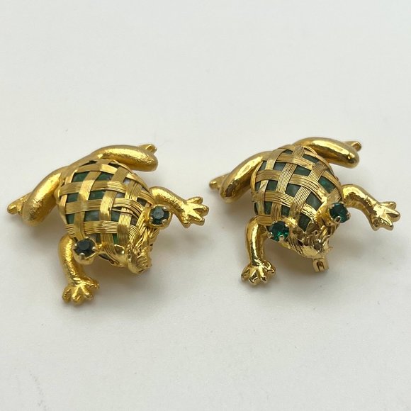 Kenneth Jay Lane | Jewelry | Kenneth Jay Lane Jadeite Frog Scatter Pins ...